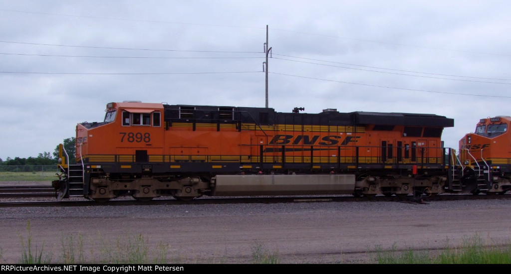 BNSF 7898